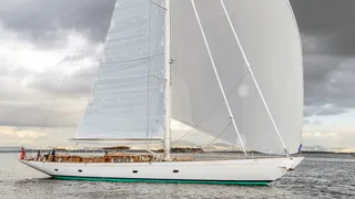 39m Hoek Truly Classic sailing yacht Linnea Aurora delivered